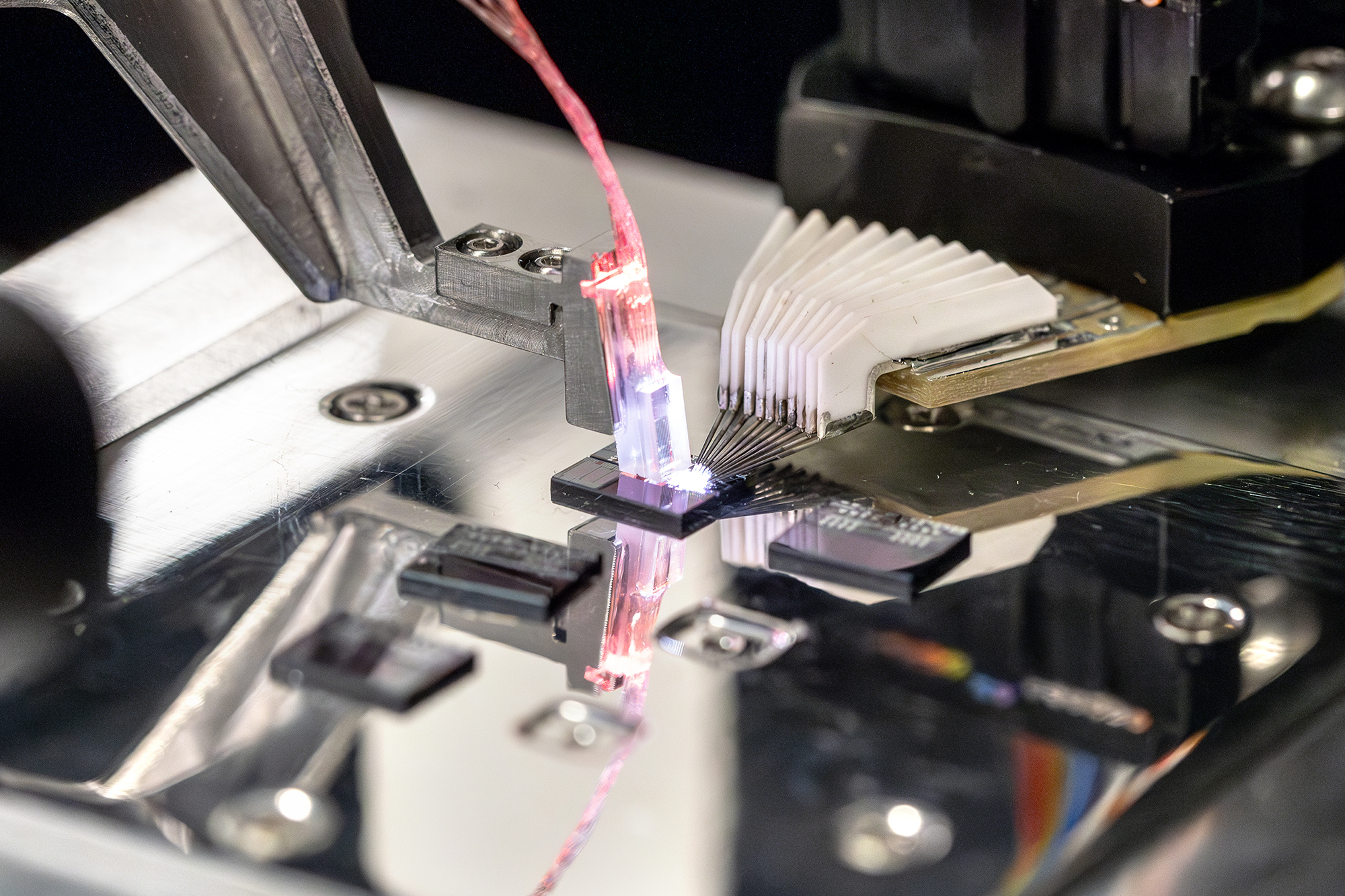 OPAL-MD - Multi-die automated test station | Product | EXFO