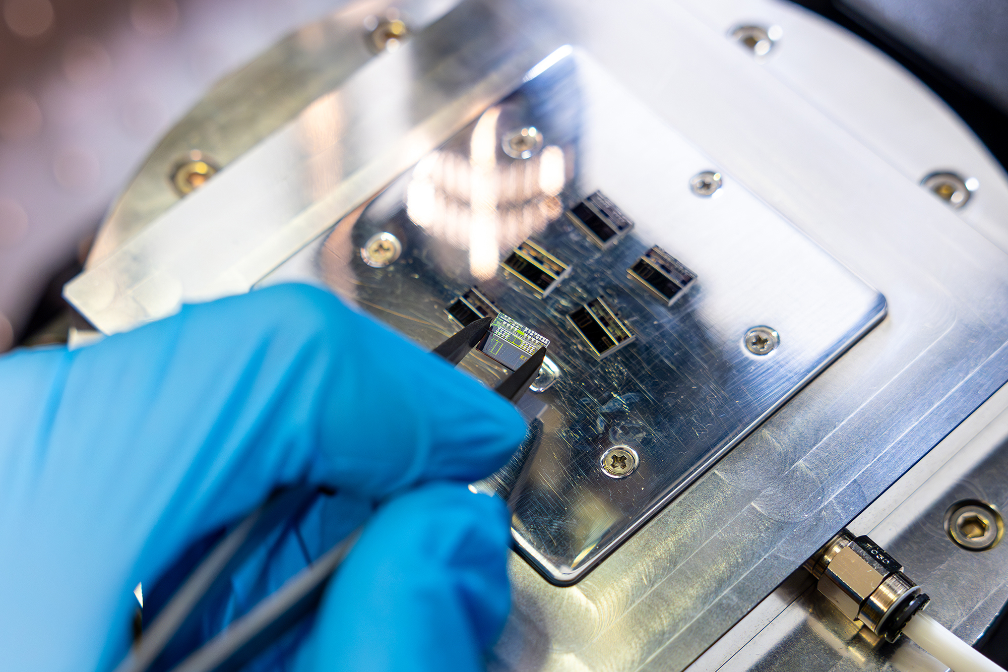 OPAL-MD - Multi-die automated test station | Product | EXFO